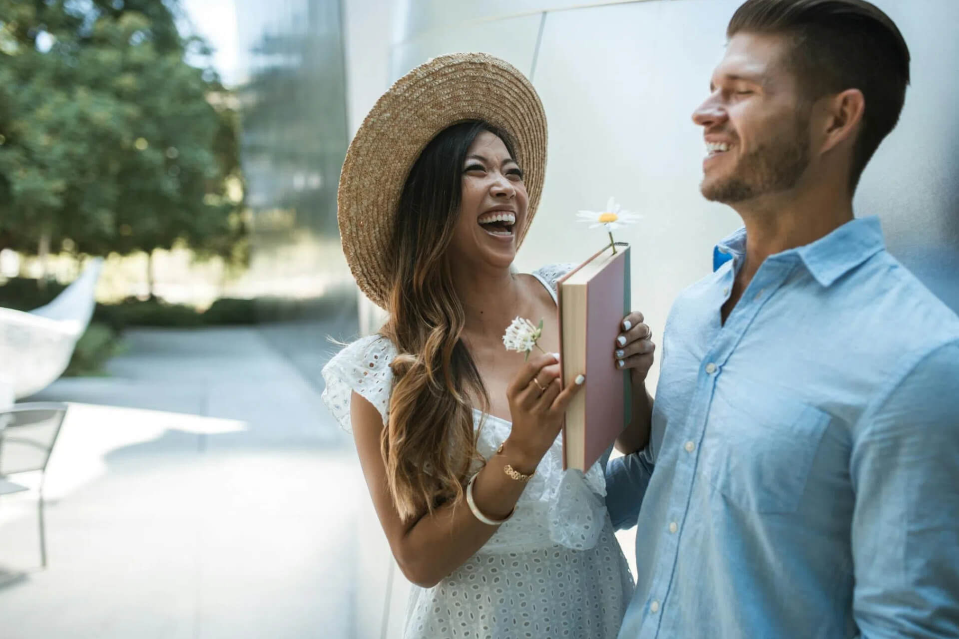 50+ Fun Romantic Long Distance Date Ideas That Make Miles Disappear